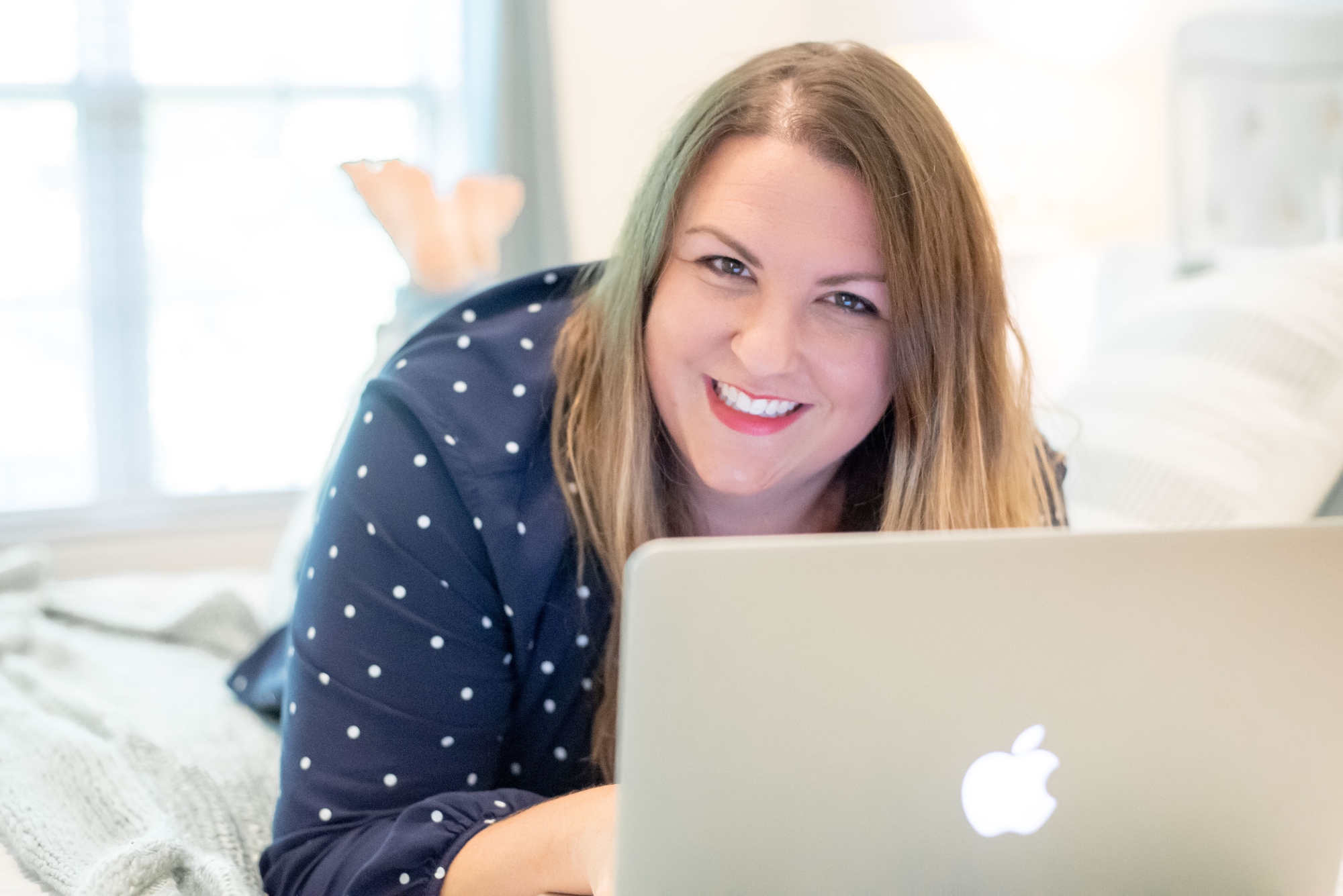 7 Ways to Practice Gratitude - emilywriteswell.com